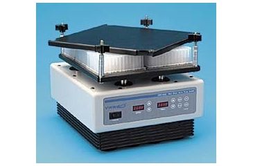 Vwr Micro Plate Shaker 230V 945125 FREE S&H . VWR Rotating shakers.
